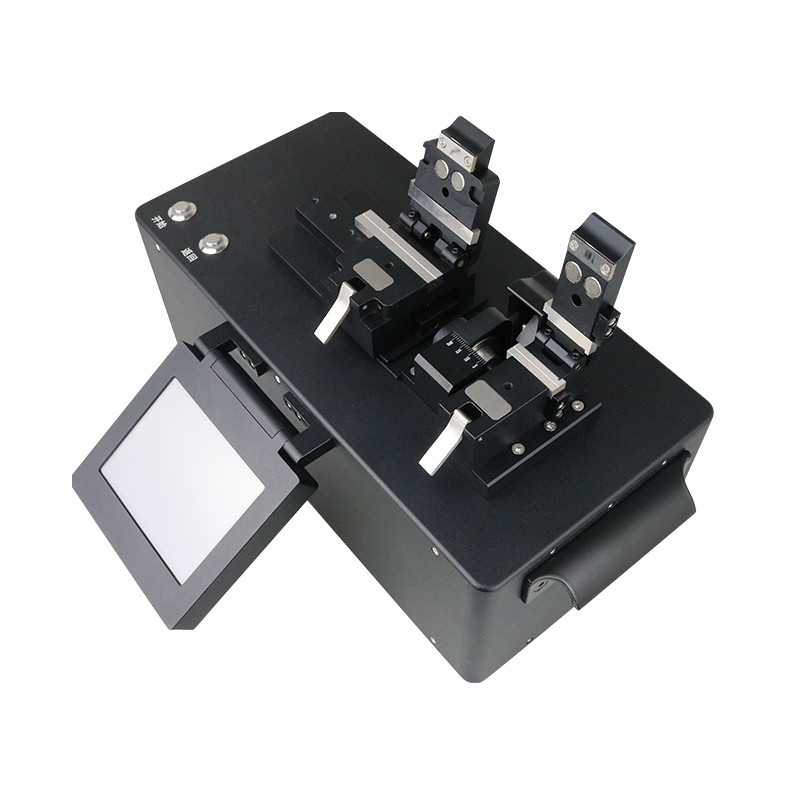 Large-Diameter Fiber Cleaver Cleaves Silica Glass Fibers with Cladding ...